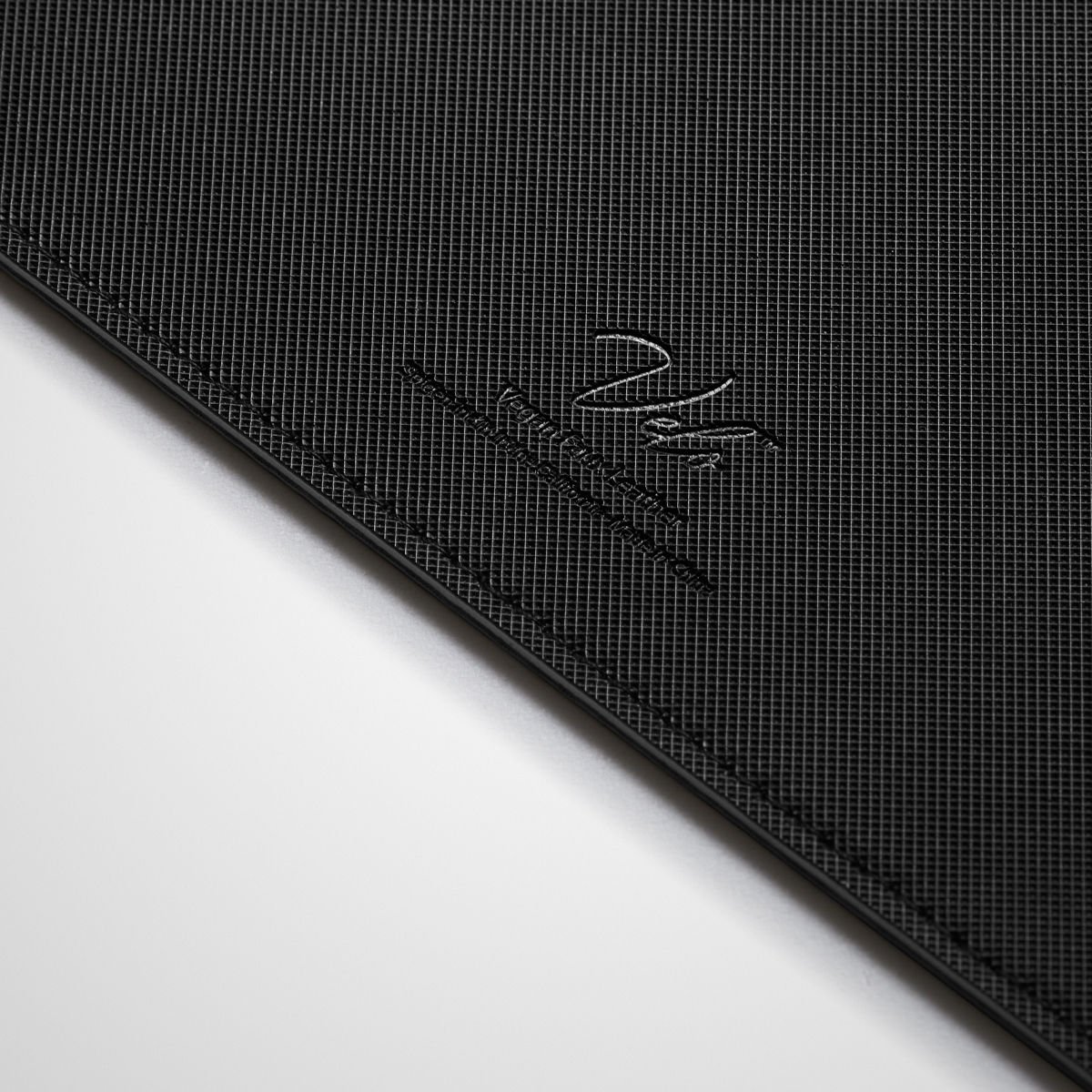 Spigen Regnum LD302 Büyük Boy 90 x 40 Cm Mouse Pad (Velo Vegan Leather ...
